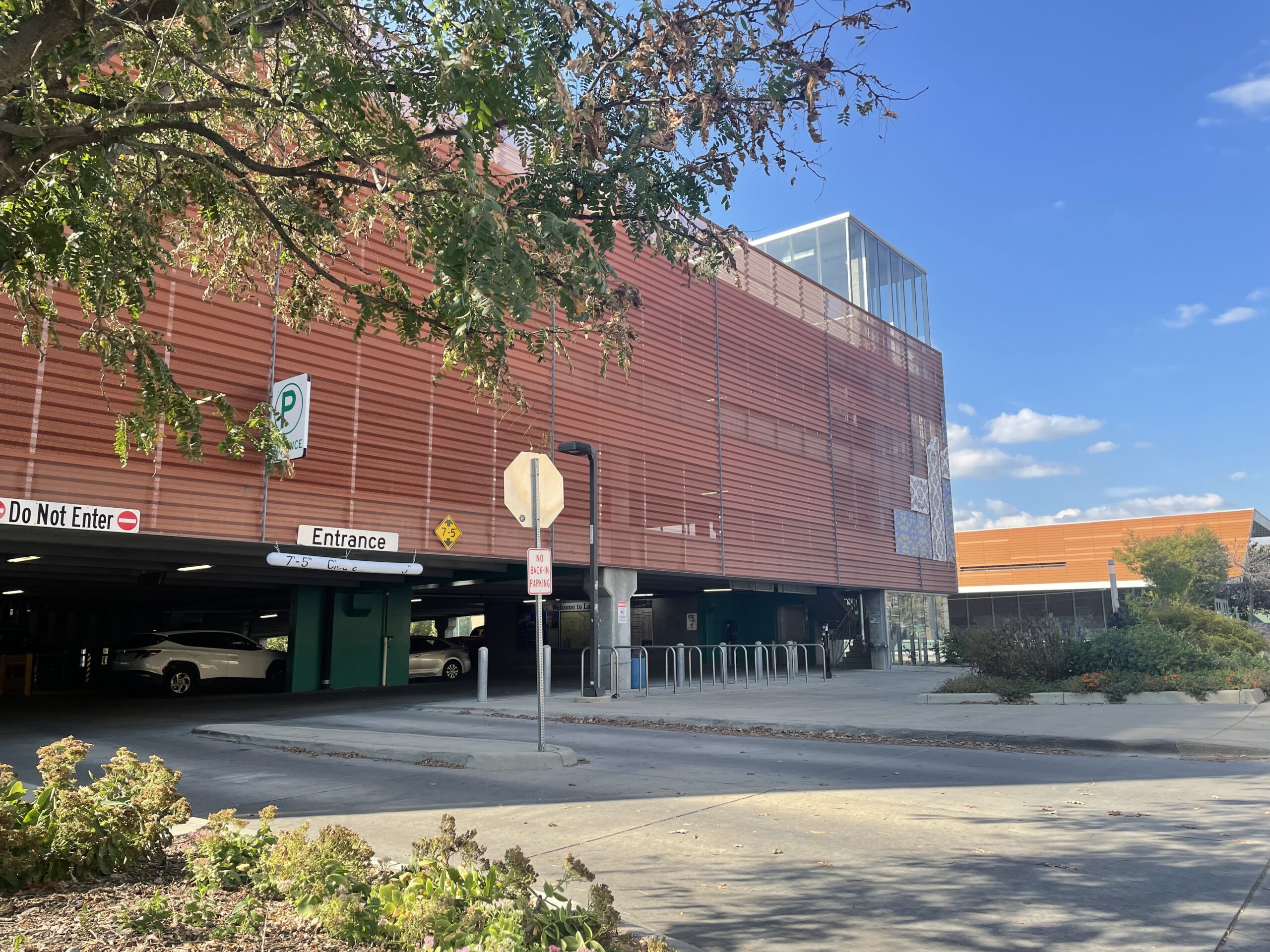 City seeks applications from artists for a mural in the Vermont Street ...